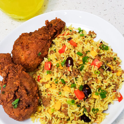 Easy Jamaican Seasoned Rice (Caribbean seasoned rice) - The Pretend Chef